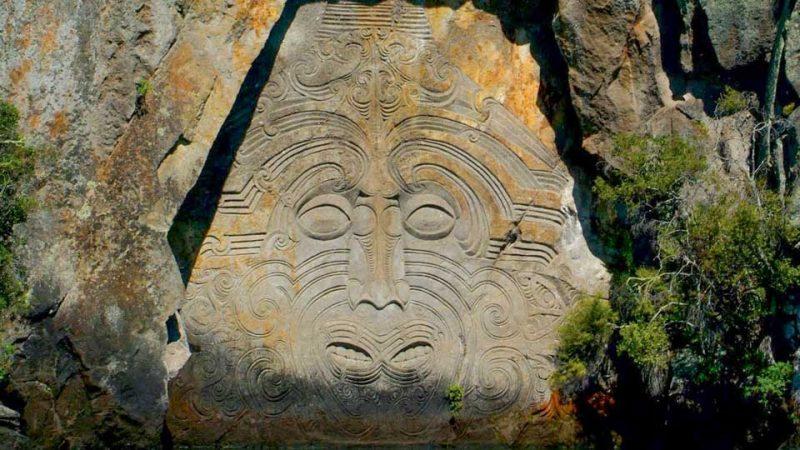 Cruise, Kayak or sail to the Maori Rock Carvings Lake Taupo